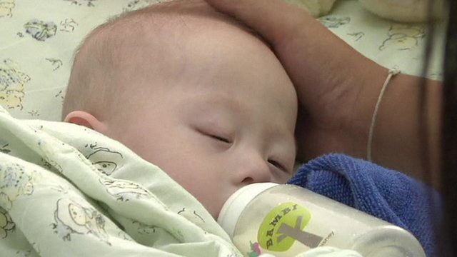 How to Bring an Overseas-born Surrogate Child Back to Australia ...